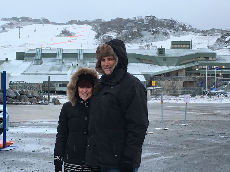 Media-FAM - Contented Traveller