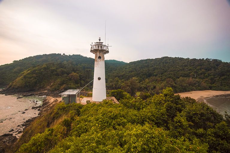 20 Best Lighthouses in the World - Contented Traveller